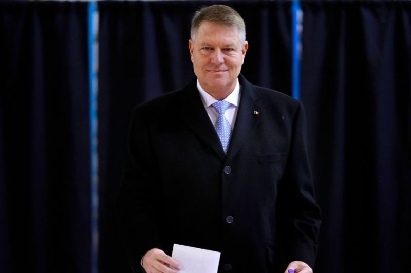 Romania: President Klaus Iohannis is re-elected | OSW Centre for ...